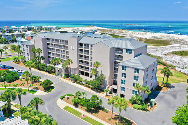 Magnolia House Condominiums at Destin Pointe Resort